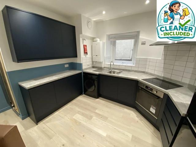 Apartment at Baldwin Street, Bristol