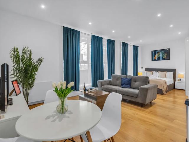 Apartment at Balfour Road, Greater London