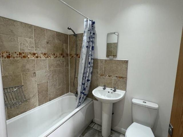 Apartment at Balham High Road, Greater London