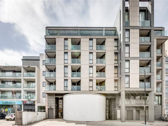 Apartment at Balham Hill, Greater London