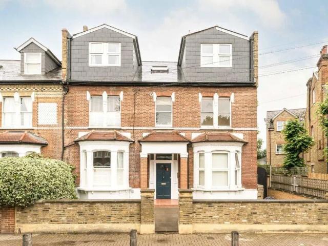 Apartment at Balham Park Road, Greater London