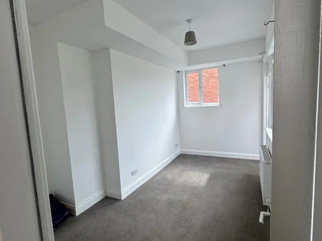 Apartment at Ballards Lane, Greater London