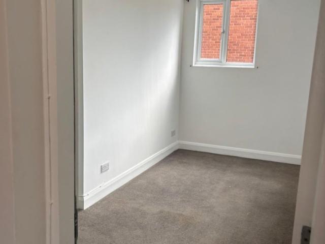 Apartment at Ballards Lane, Greater London