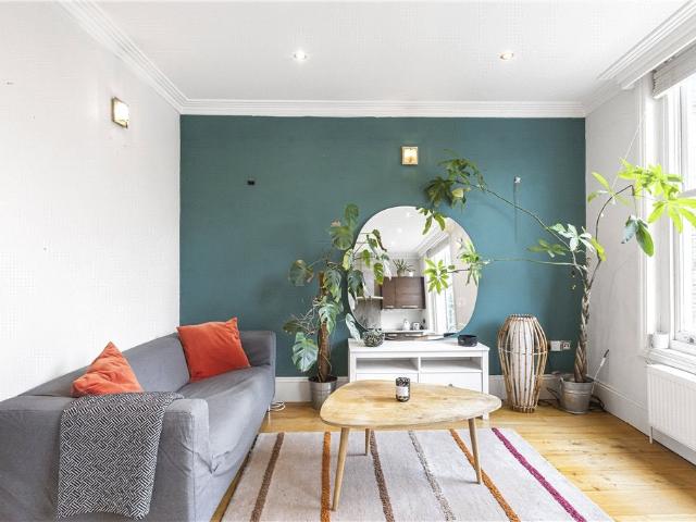 Apartment at Balls Pond Road, Greater London