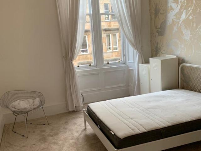 Apartment at Bank Street, Glasgow