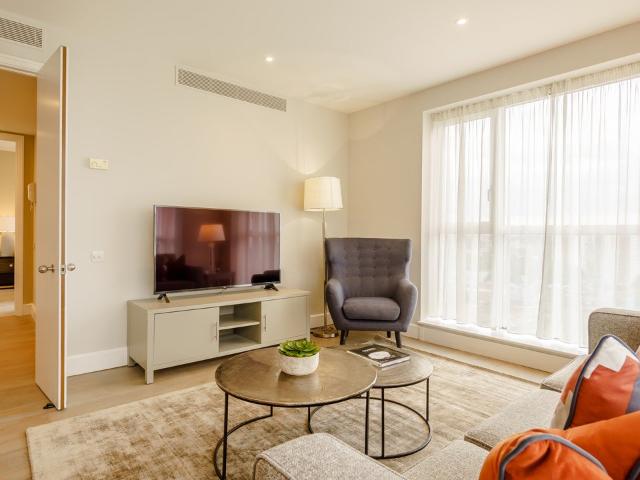 Apartment at Bank Street, Greater London