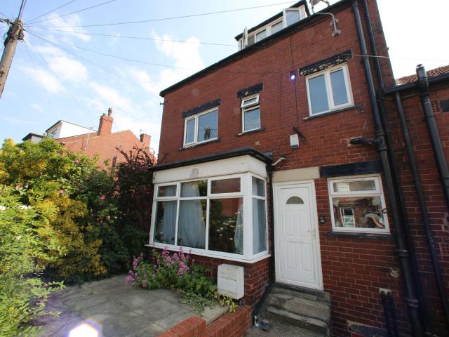 Apartment at Bankfield Road, Leeds