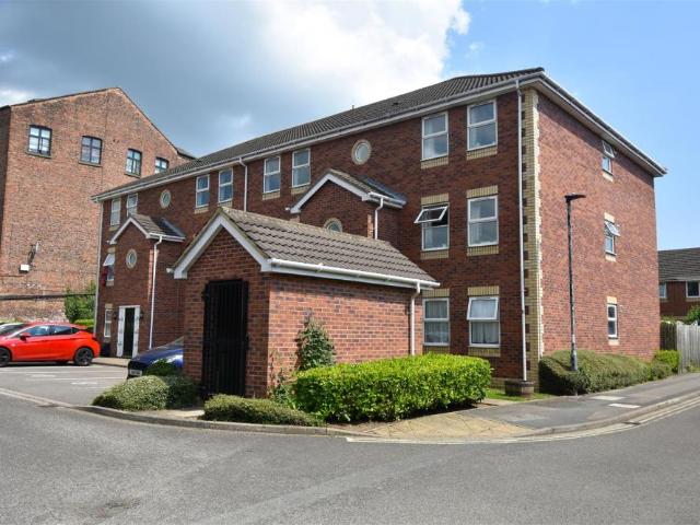 Apartment at Barbican Mews, York