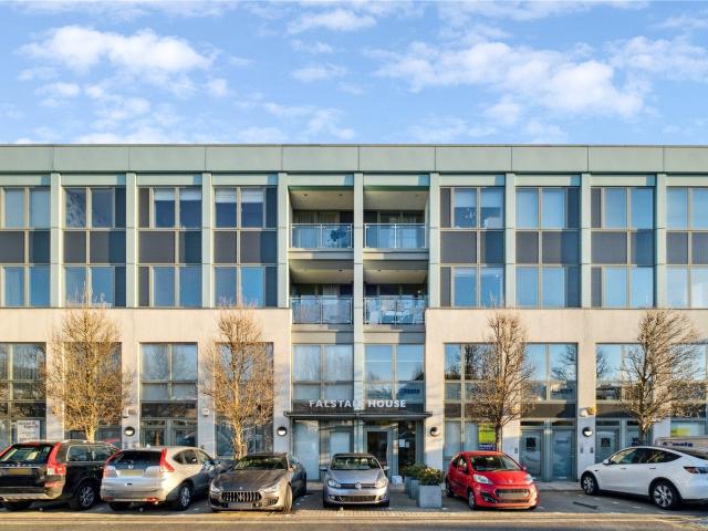 Apartment at Bardolph Road, Greater London