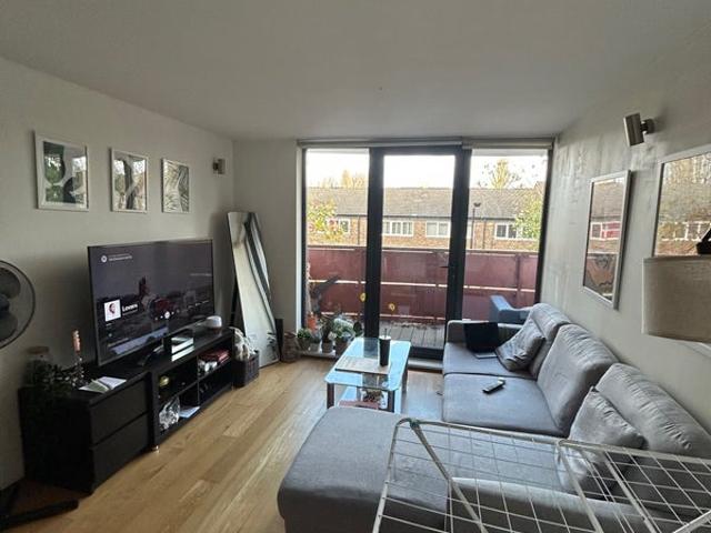 Apartment at Barlby Road, Greater London