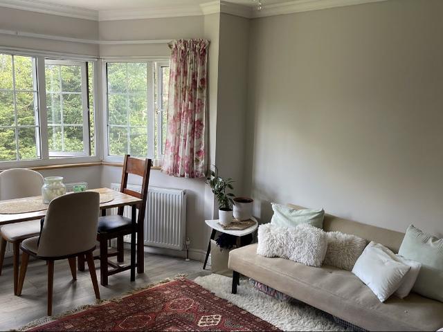 Apartment at Barn Hill, Greater London