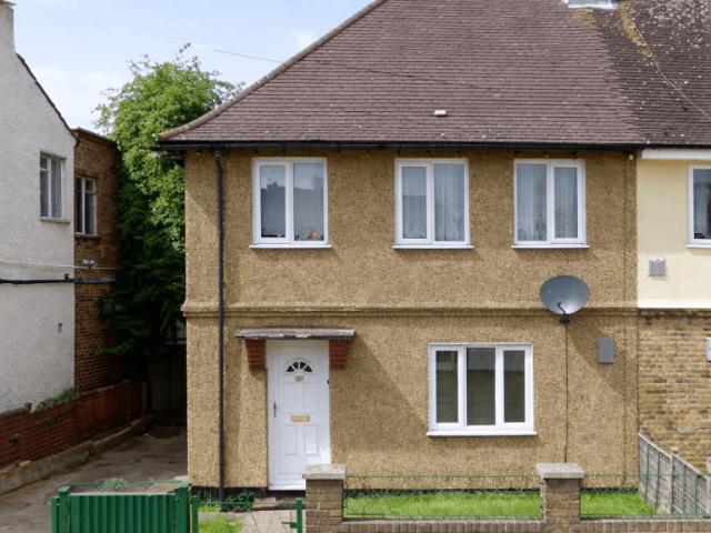 Apartment at Barnfield Road, Greater London
