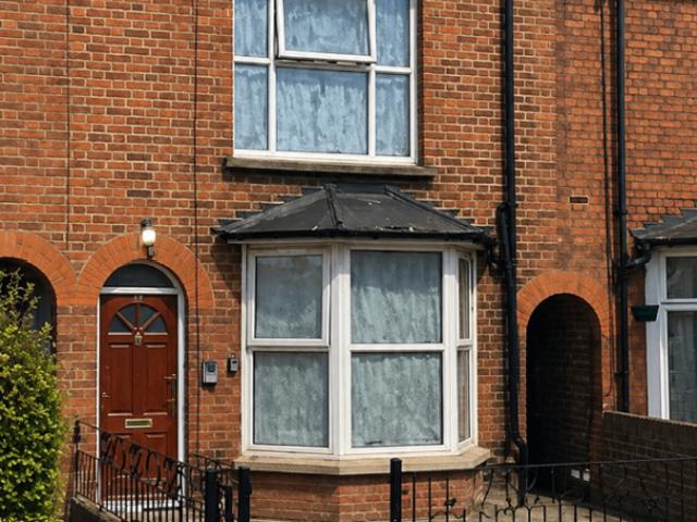 Apartment at Barnfield Road, Greater London