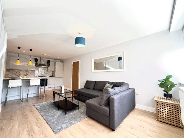 Apartment at Barningham Way, Greater London