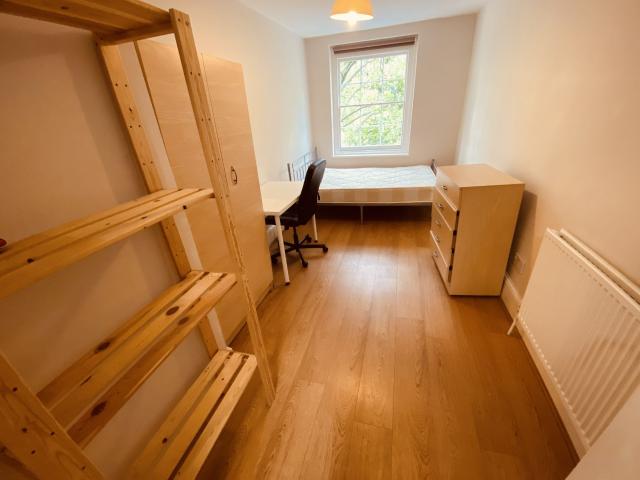 Apartment at Barnsbury Road, Greater London