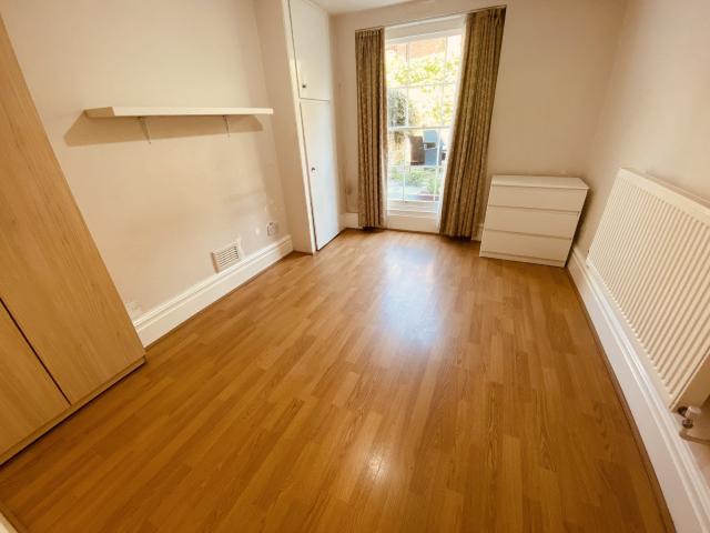 Apartment at Barnsbury Road, Greater London