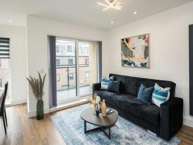 Apartment at Barnsley Street, Greater London