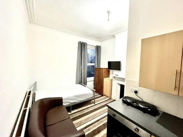 Apartment at Barnsley Road, Sheffield