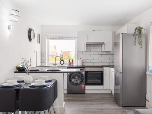 Apartment at Barnwood Close, Reading