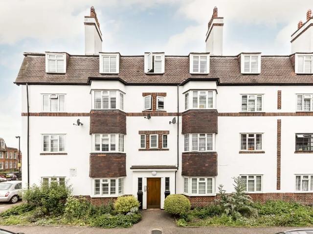 Apartment at Barrow Road, Greater London