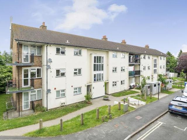 Apartment at Barton Road, Oxford