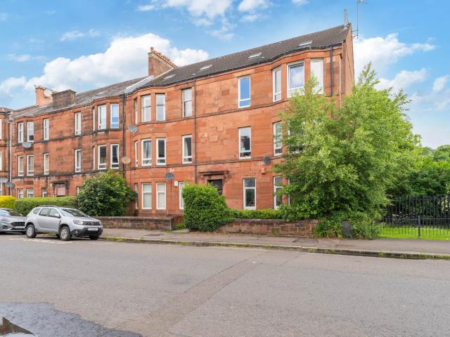 Apartment at Barterholm Road, Paisley