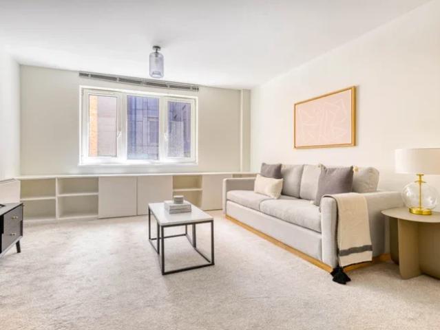 Apartment at Bartholomew Close, City of London
