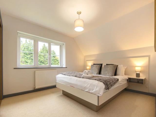 Apartment at Bassett Avenue, Southampton