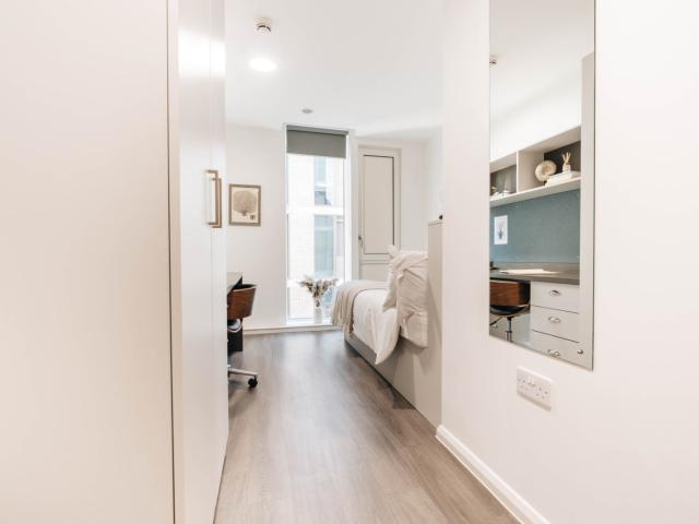 Apartment at Between Towns Road, Oxford