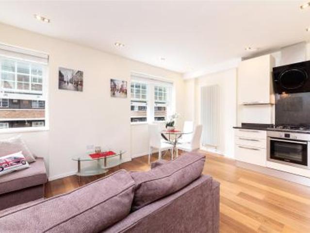 Apartment at Bevenden Street, Greater London