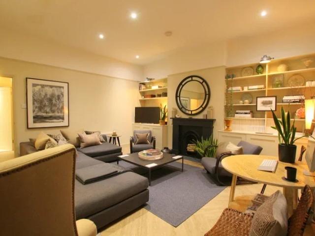 Apartment at Beverley Road, Greater London