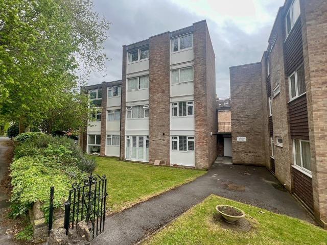 Apartment at Beach Road West, Bristol