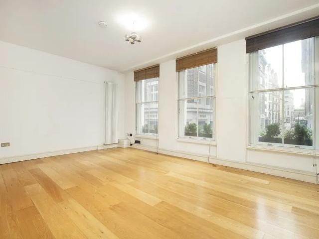 Apartment at Beak Street, City of Westminster