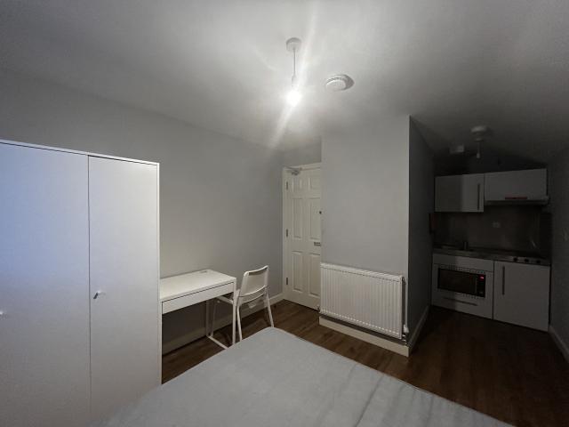 Apartment at Bearwood Road, Sandwell