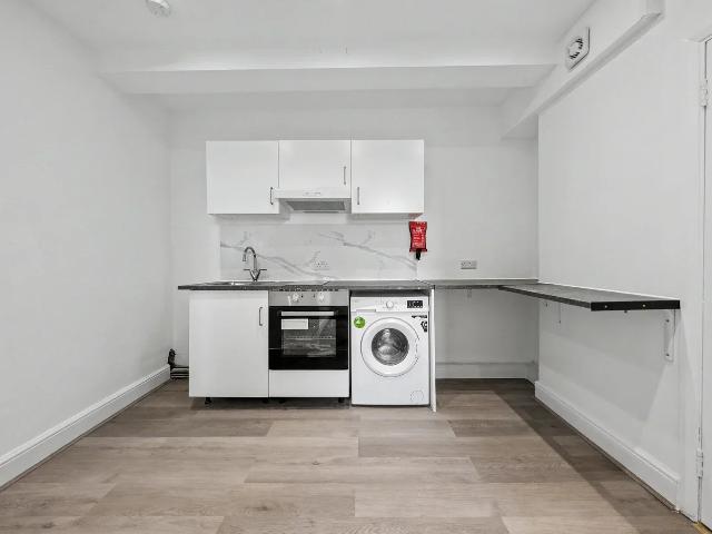 Apartment at Beatty Road, Greater London