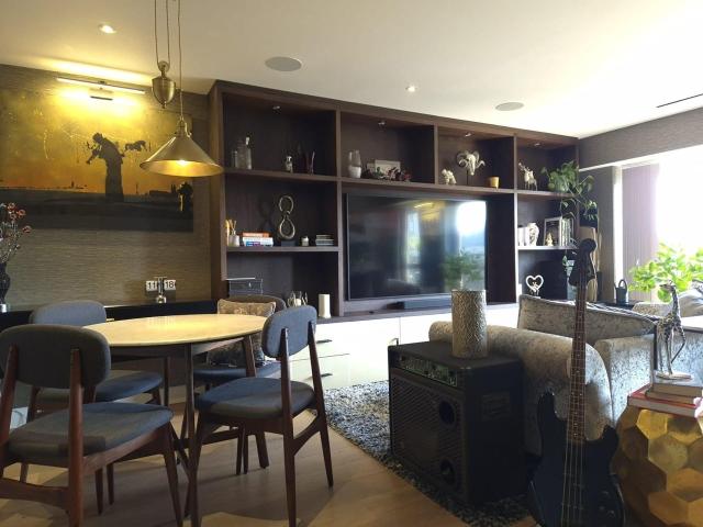 Apartment at Beaufort Square, Greater London