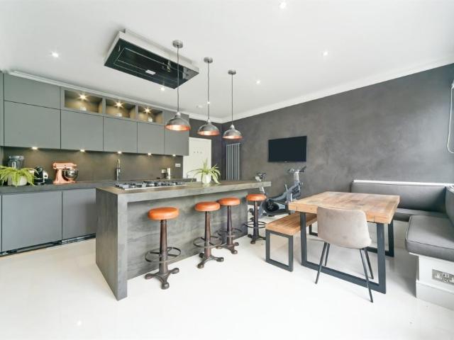 Apartment at Beaufort Street, Greater London