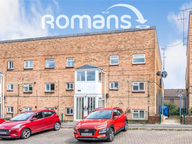 Apartment at Beaulieu Close, Swindon