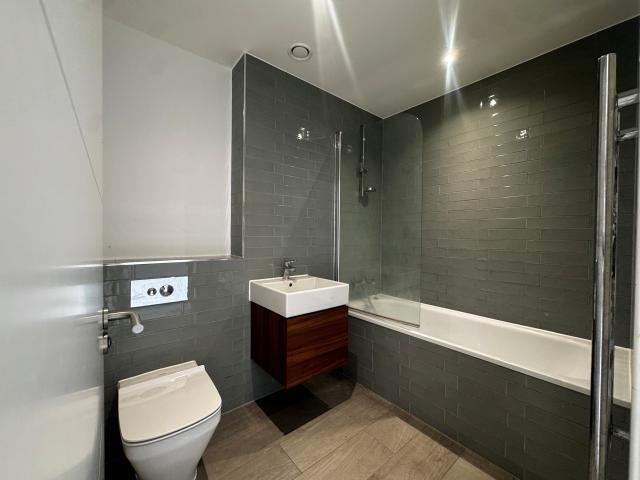 Apartment at Beaver Road, Ashford