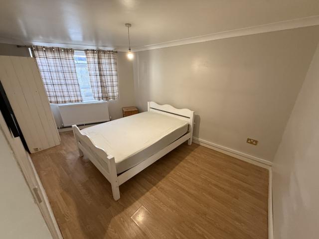 Apartment at Beavers Lane, Greater London