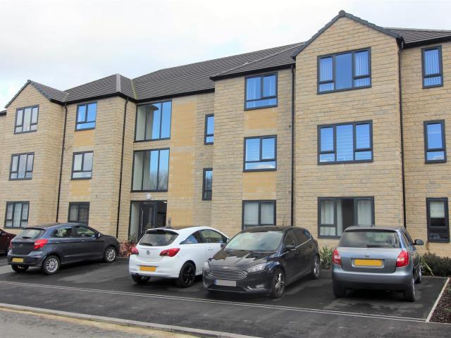 Apartment at Beck View Way, Bradford