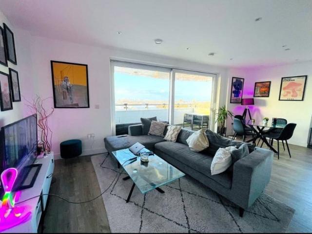 Apartment at Beck Square, Greater London