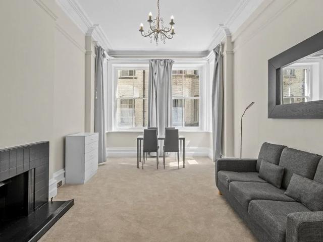 Apartment at Bedford Avenue, Greater London