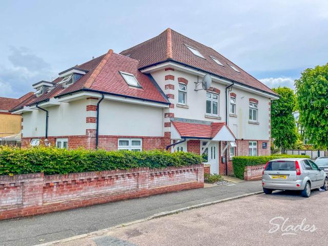 Apartment at Bedford Crescent, Bournemouth