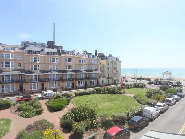 Apartment at Bedford Square, Brighton