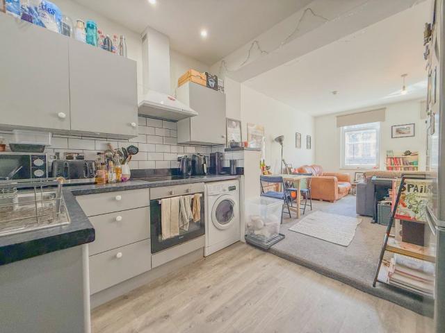 Apartment at Bedminster Parade, Bristol