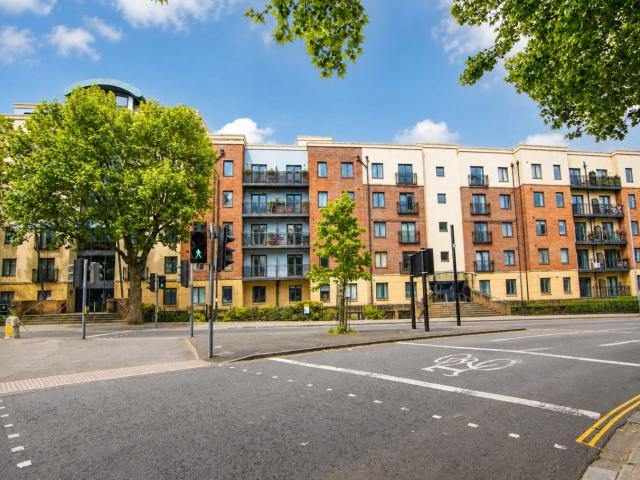 Apartment at Bedminster Parade, Bristol