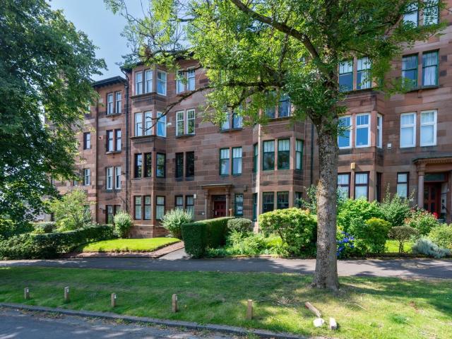 Apartment at Beechwood Drive, Glasgow
