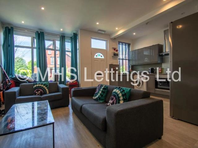 Apartment at Beechwood Road, Leeds