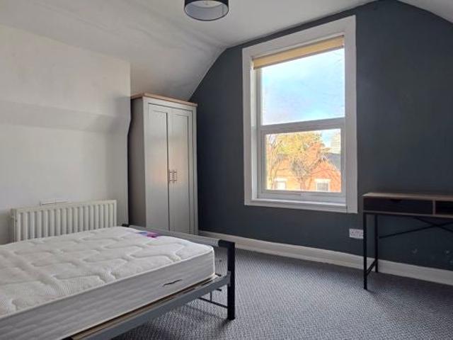 Apartment at Beeston Road, Nottingham